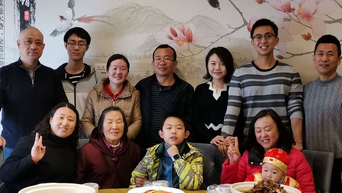 Colour Code - Defend our family reunions